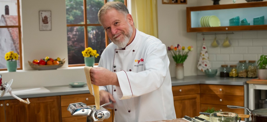 Hai să te întâlnești cu Antonio Passarelli la Street Food Festival - Un ...